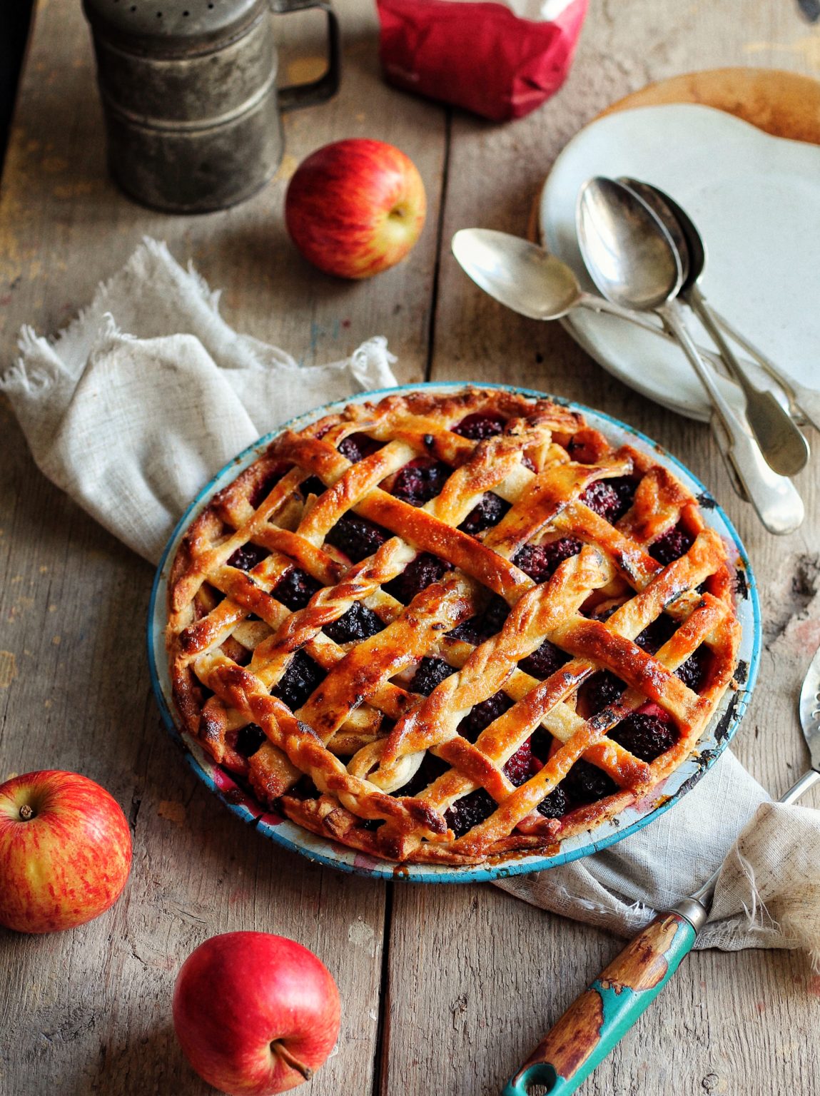 Essential Waitrose Apple & Blackberry Pie - Gaz Oakley